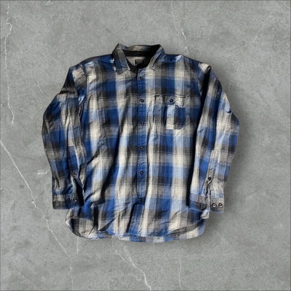 Filson | Shirts | Cc Filson Flannel Shirt Mens Xl Blue Plaid Button ...